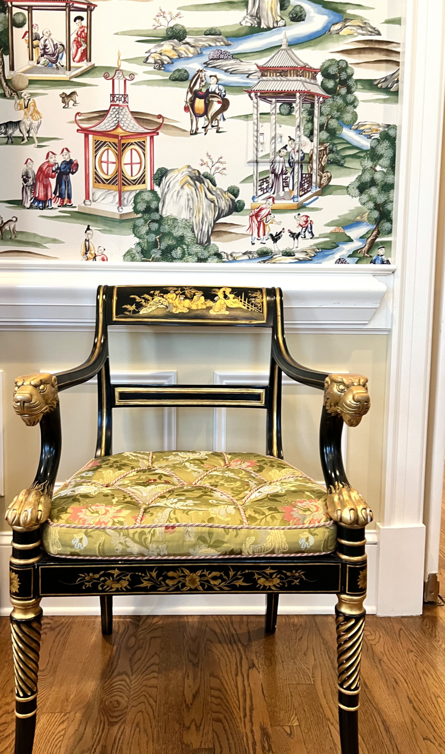 Chic Peek with Betsy Best – The Potted Boxwood