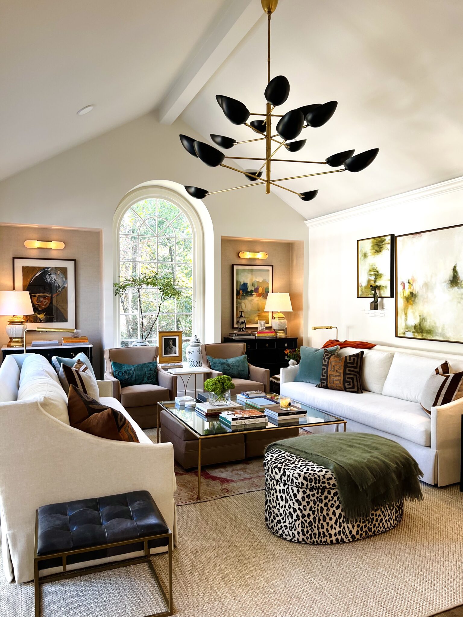 Beyond the Curb Home Tour with HFC Interiors – The Potted Boxwood