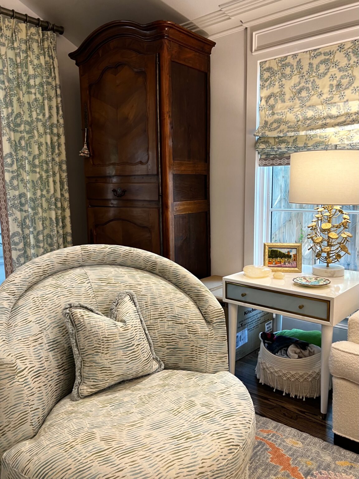 Beyond the Curb Home Tour with Canon and Dean Design – The Potted Boxwood