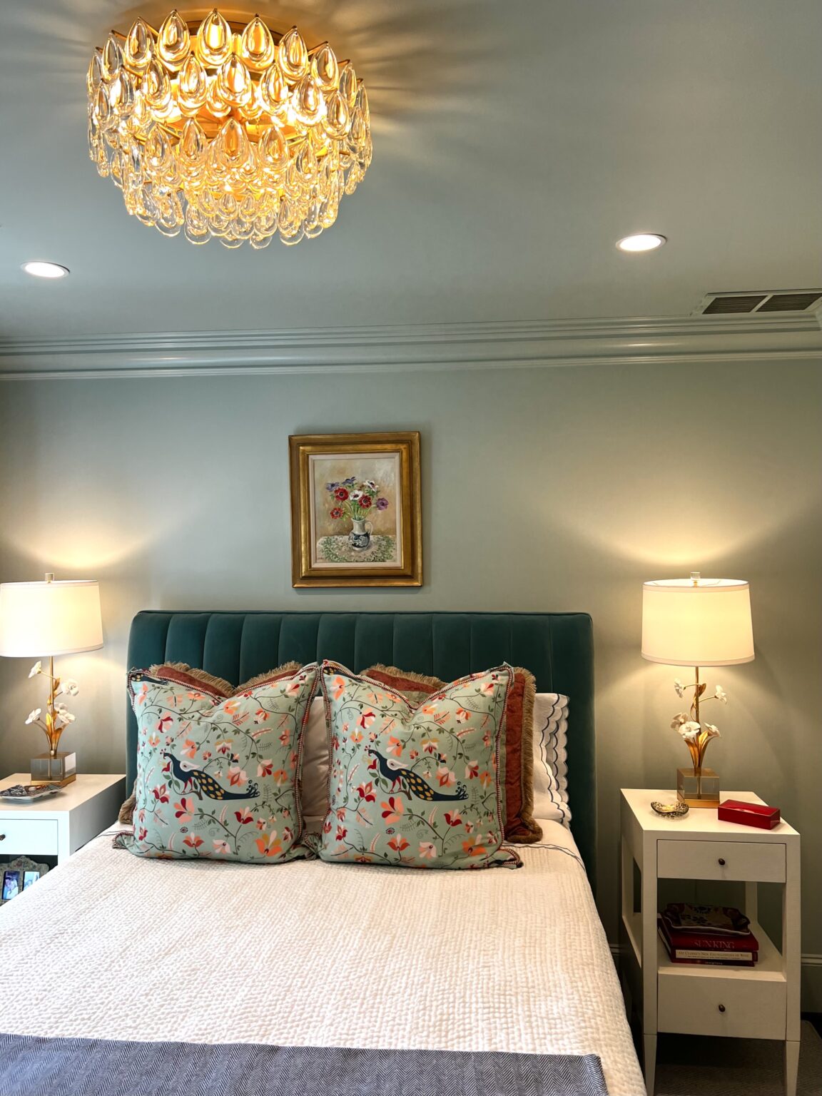 Beyond the Curb Home Tour with Canon and Dean Design – The Potted Boxwood